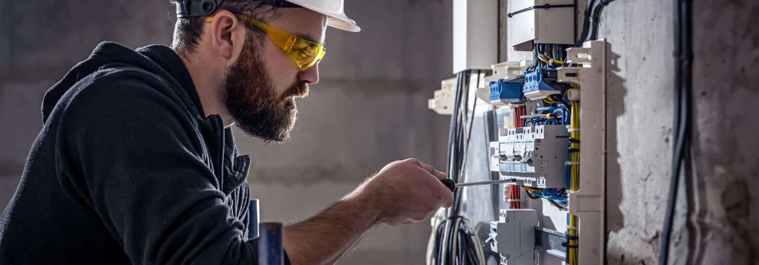 Electrical Panel Repair & Maintenance Guide - Phase 1 Electric Services